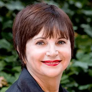 Cindy Williams: Latest News, Analysis & Opinion - PRIMETIMER