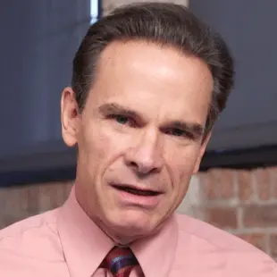 Peter Scolari: Latest News, Analysis & Opinion - PRIMETIMER